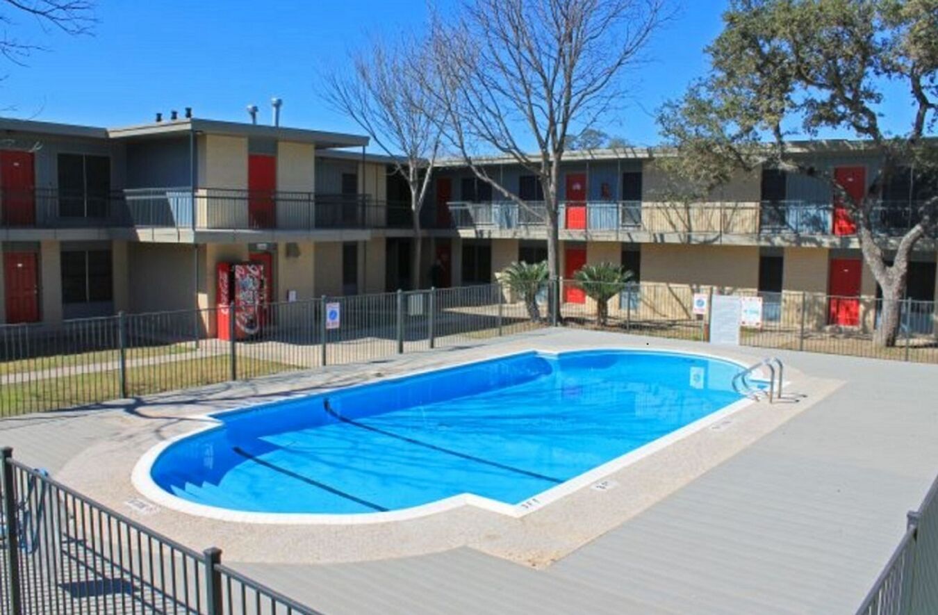 Hamilton Place Apartments - A Visually Stunning... San Antonio, TX