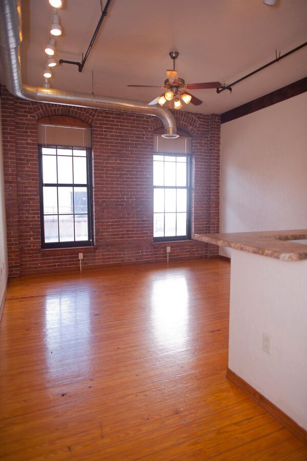 Stove Works Lofts 103 Apartments Springfield, MO | Rentable