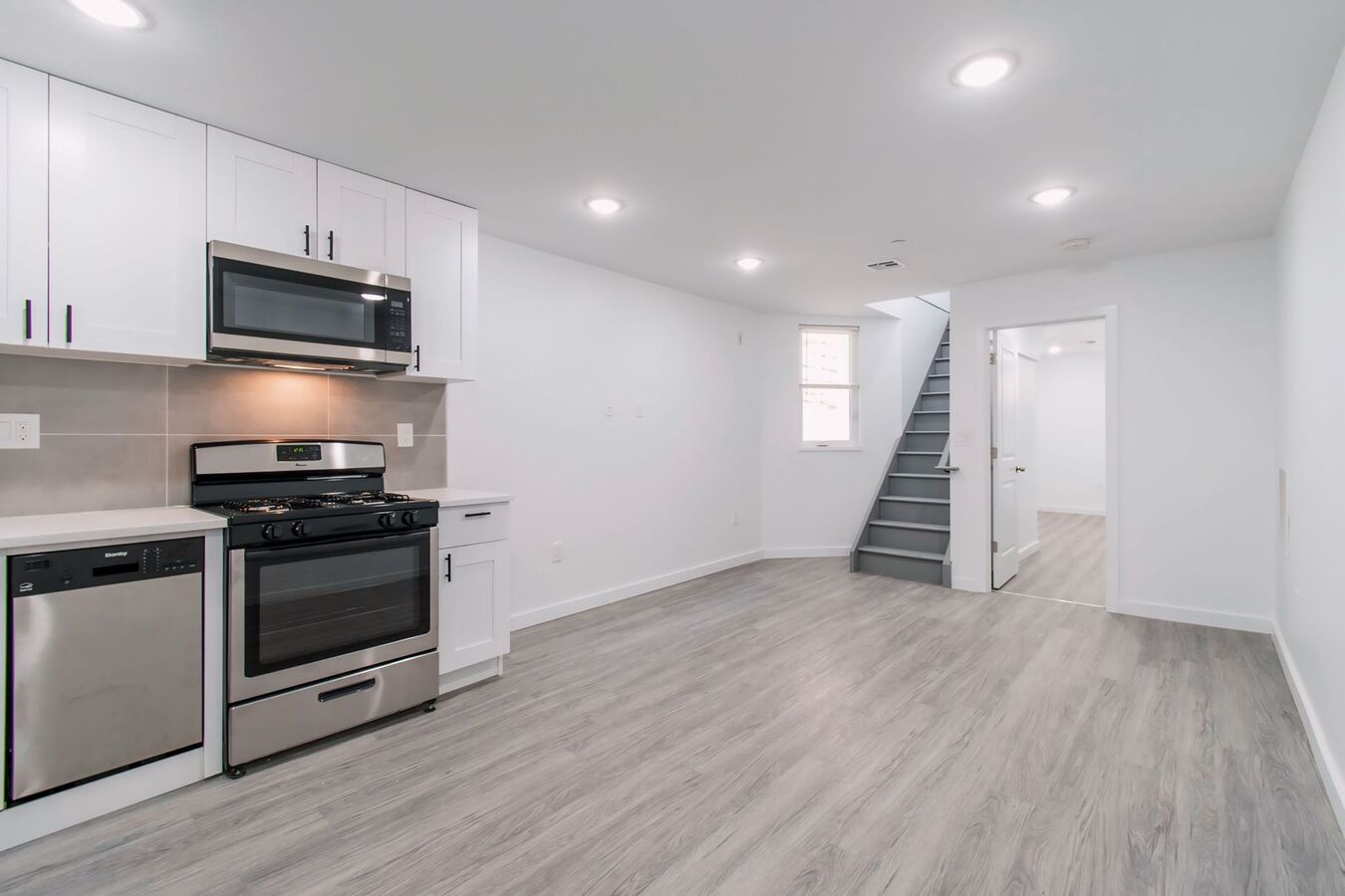 Renovated & Modern 2ba 2ba Bi-level... Apartments Philadelphia, PA