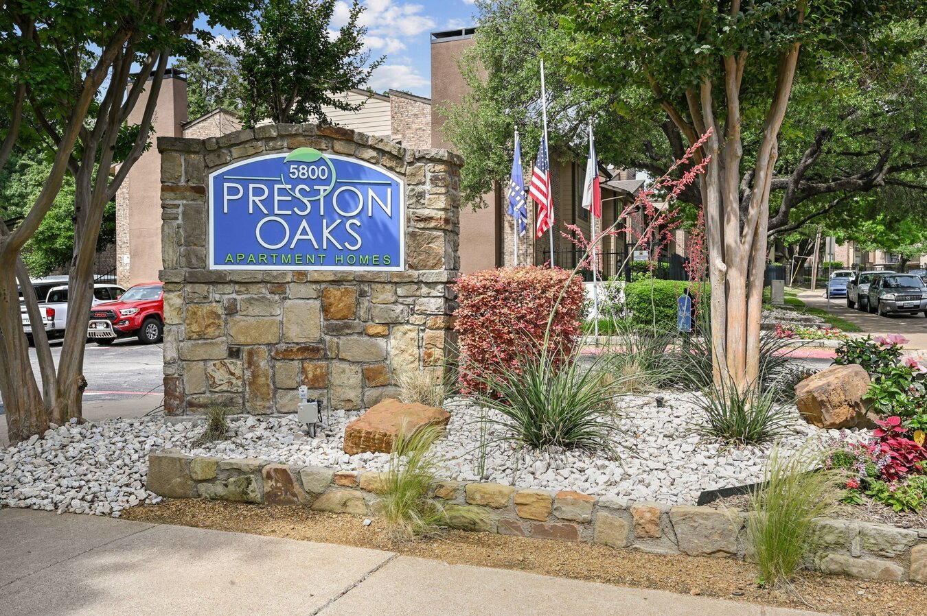 Preston Oaks Apartments - 5800 Preston Oaks Rd Dallas, TX