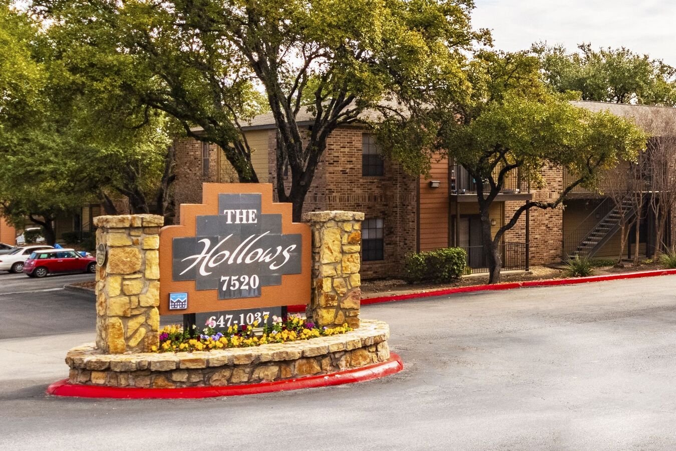 The Hollows Apartments - 7520 Potranco Rd San Antonio, TX