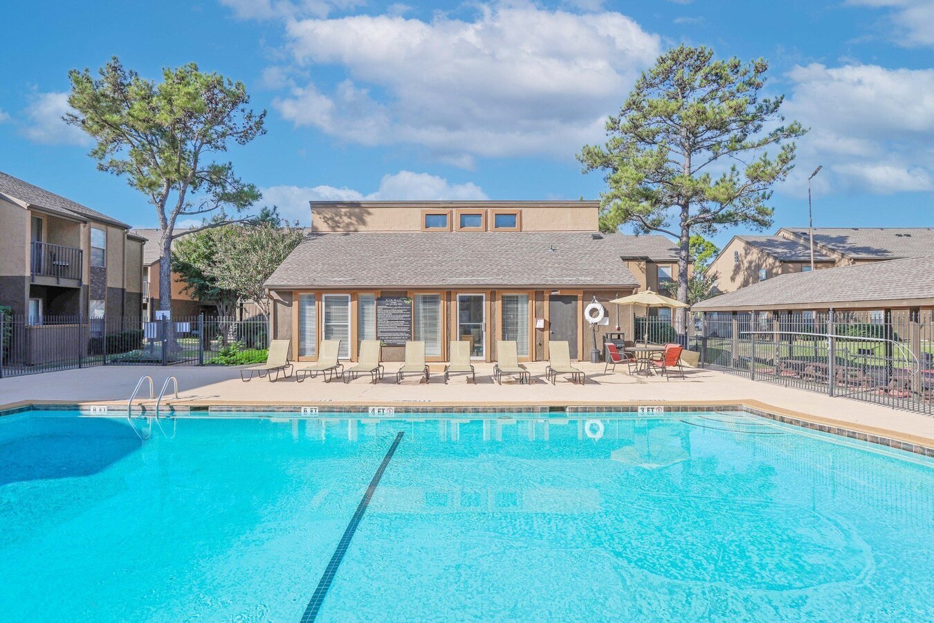 Stone Canyon Apartments - 8911 Youree Dr Shreveport, LA