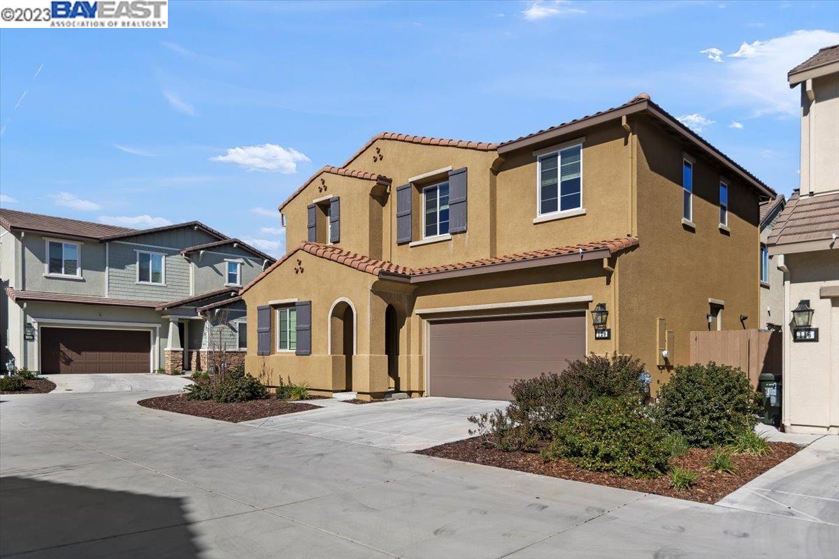 Three Bedroom With A Loft Solar Home See Video Apartments Sacramento, CA