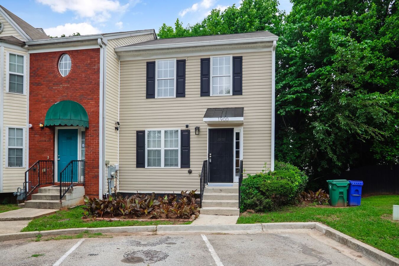 1900 Shawn Wayne Apartments Atlanta, GA | Rentable