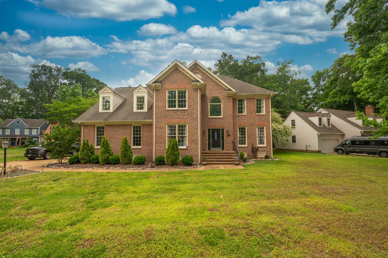 Immaculate Home In Gatling Point! Apartments Smithfield, VA