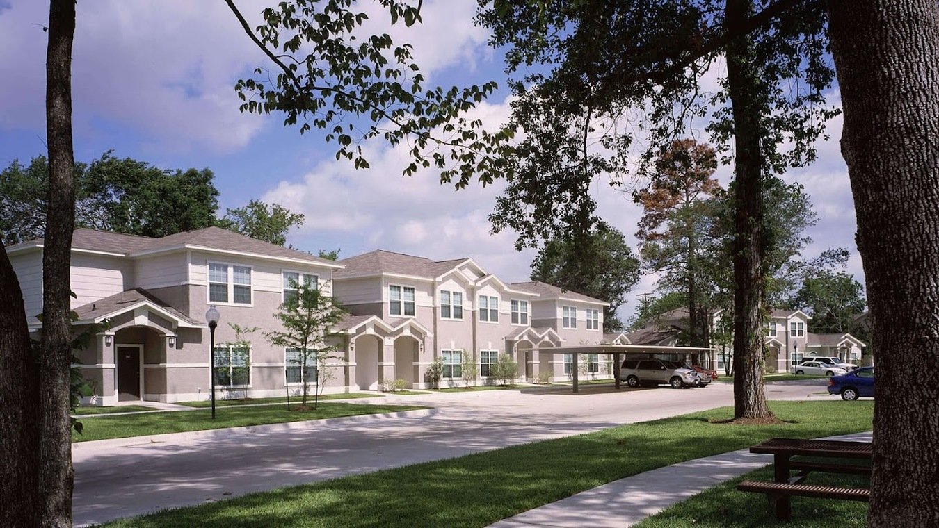 Oak Arbor Townhomes Apartments - 310 Berry Rd Houston, TX
