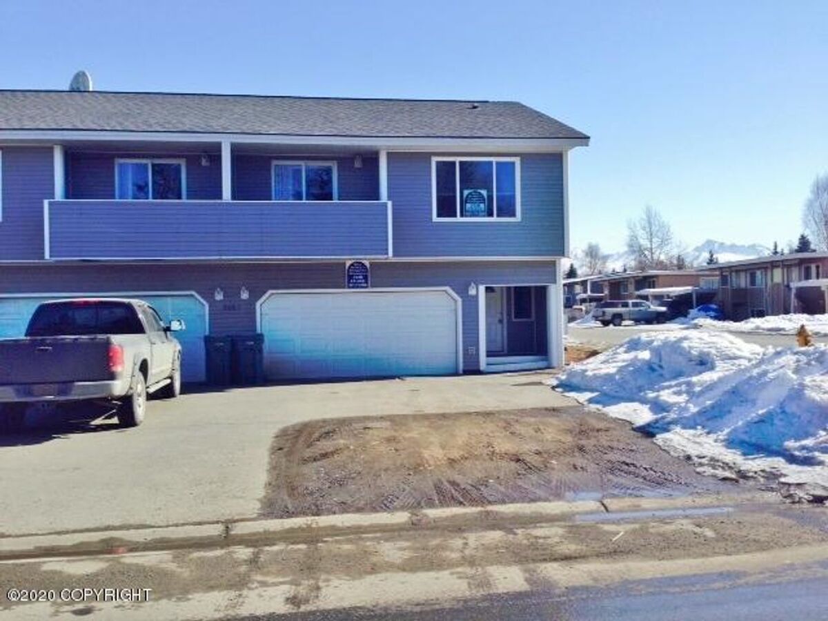 3 Bed / 2 Bath Midtown Townhouse! Apartments Anchorage, AK