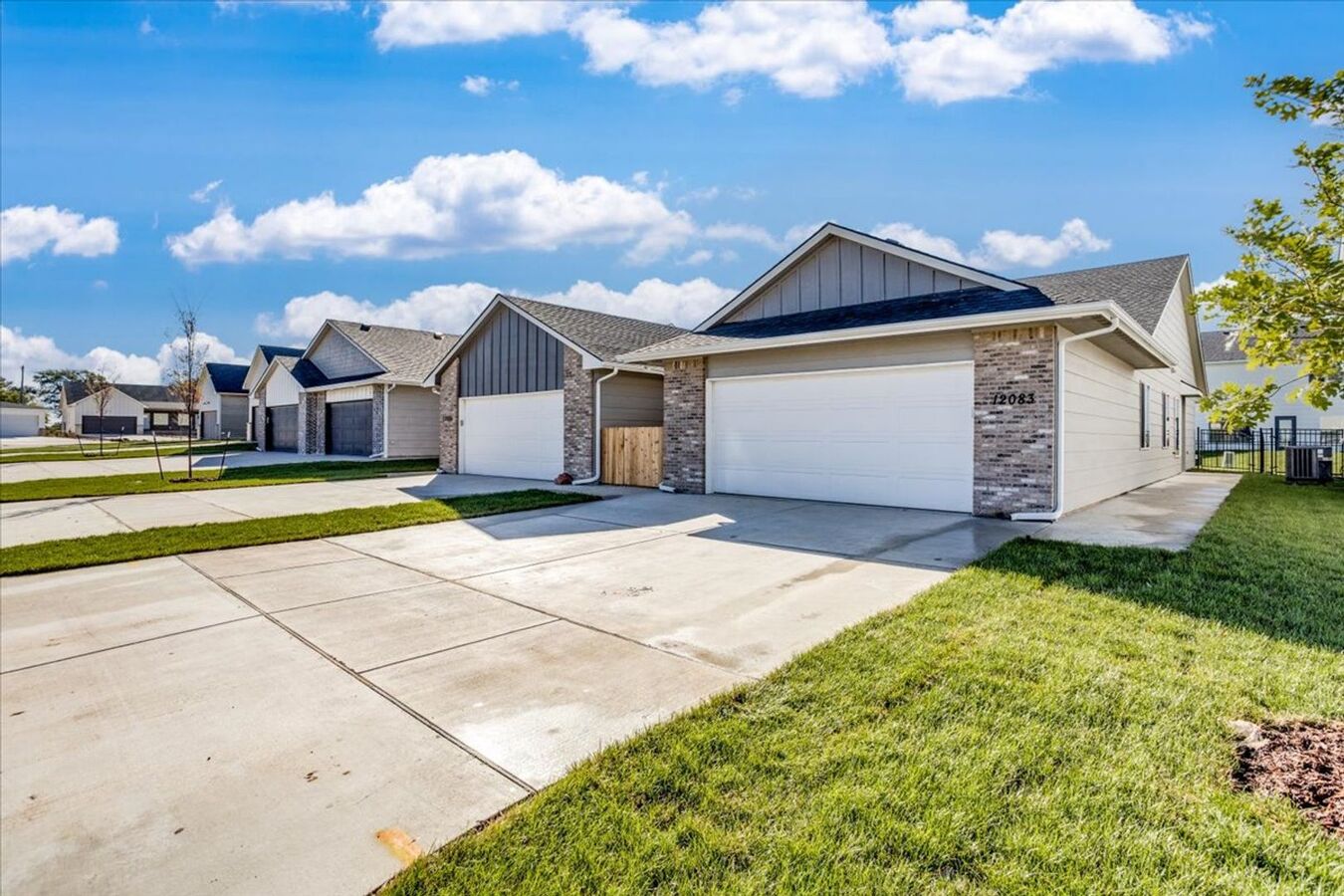 Falcon Falls- Maxwell Plan Apartments Wichita, KS | Rentable