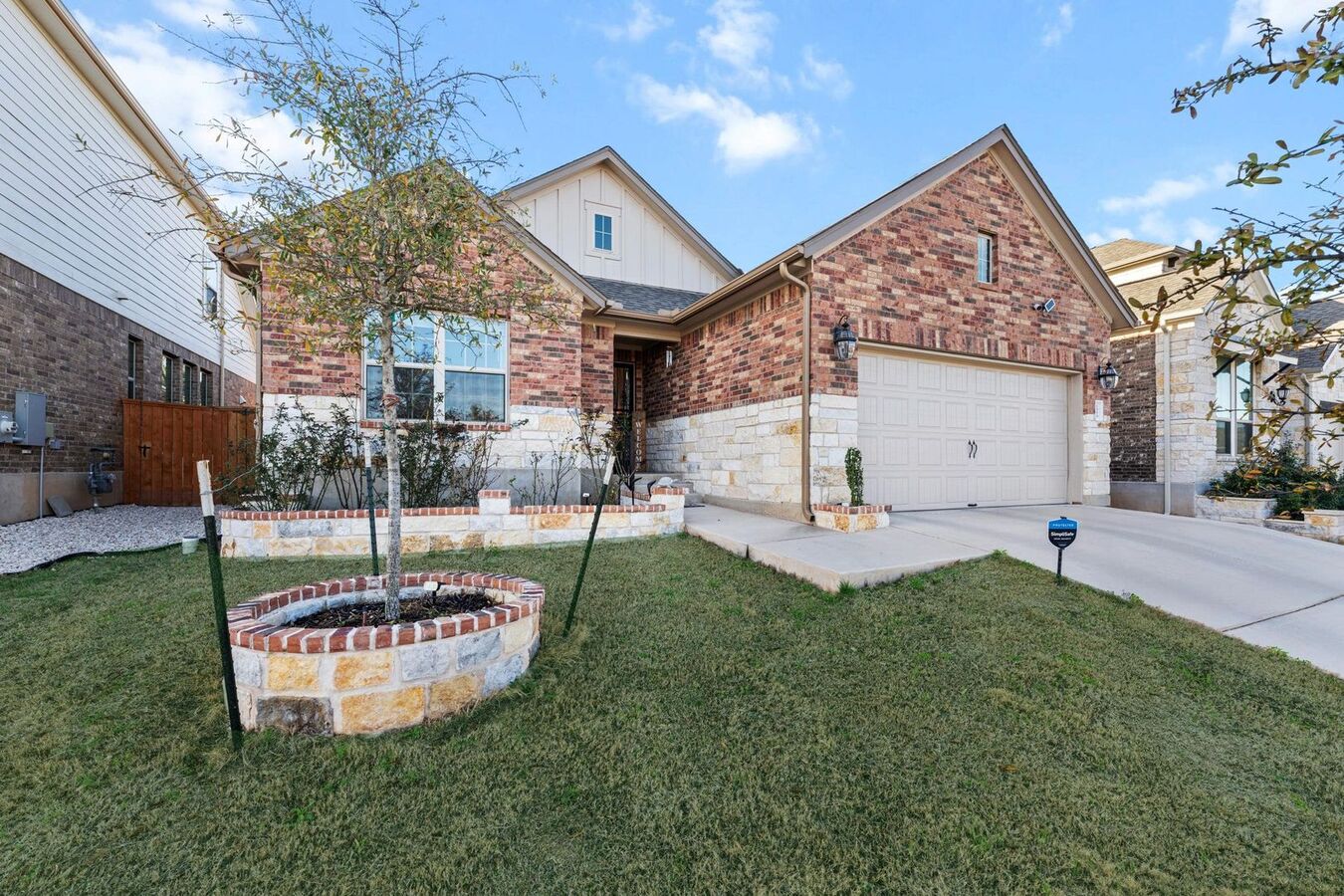 Lovely Single Story In Parkside On The River Lisd Apartments Georgetown, TX