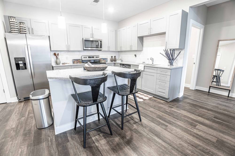 Founders Pointe Apartments - 7505 Founders Way Franklin, IN