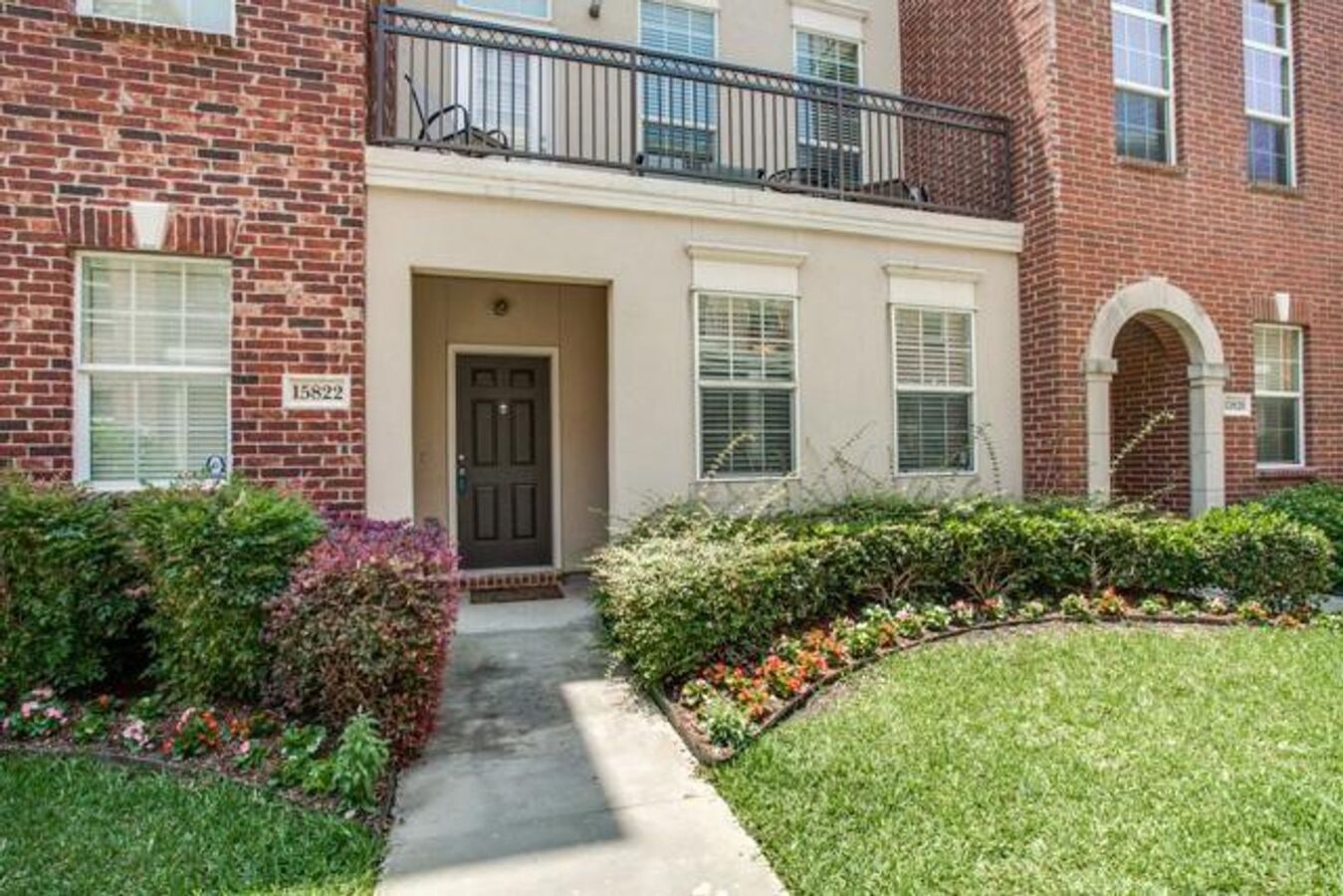 Welcome Home To The Heart Of Addison! Apartments Addison, TX