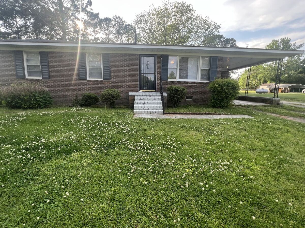 3856 NC 111-122 South Pinetops, NC House for Rent | Rentable