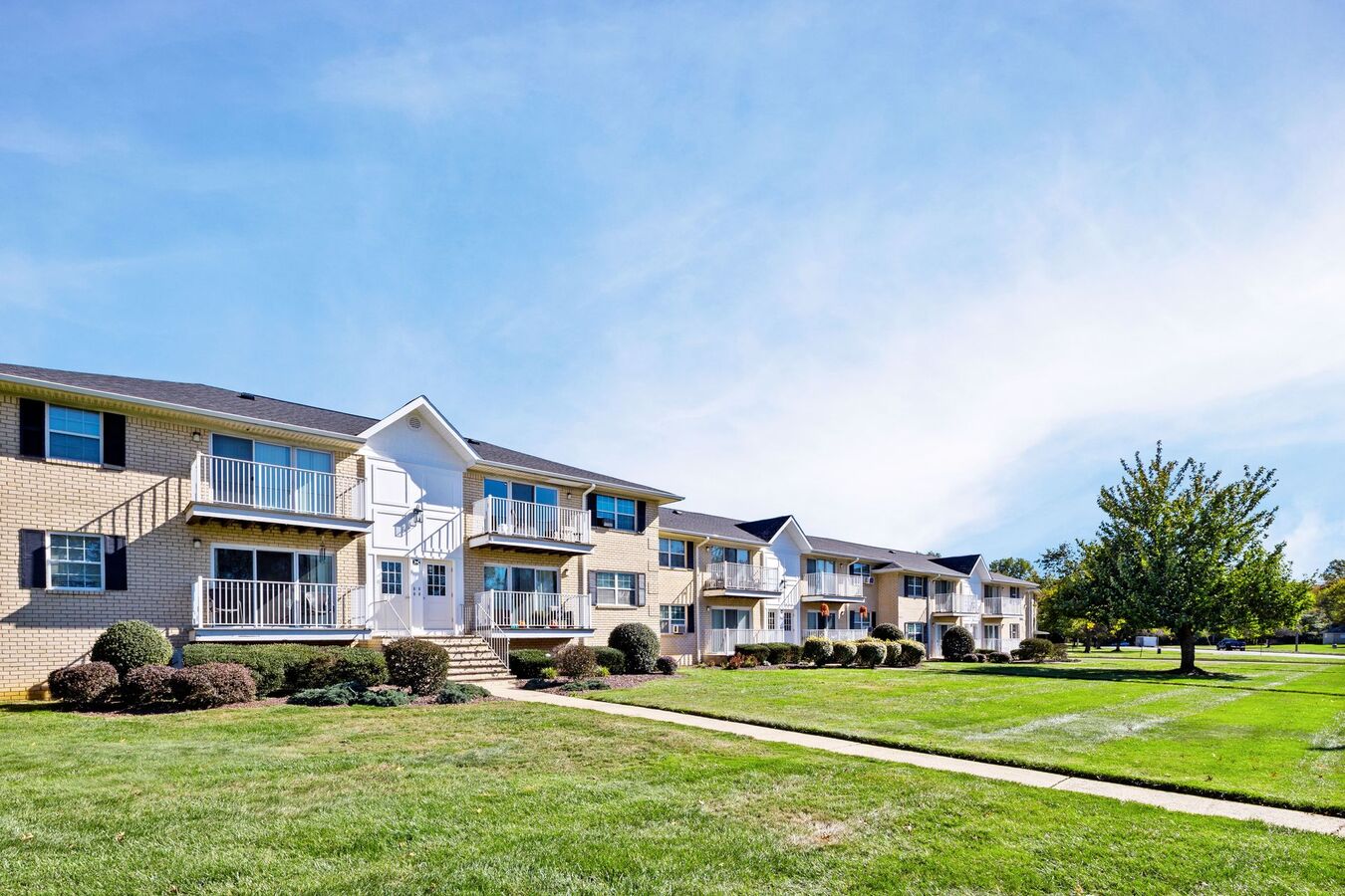 The Park At Freehold Apartments Freehold, NJ | Rentable