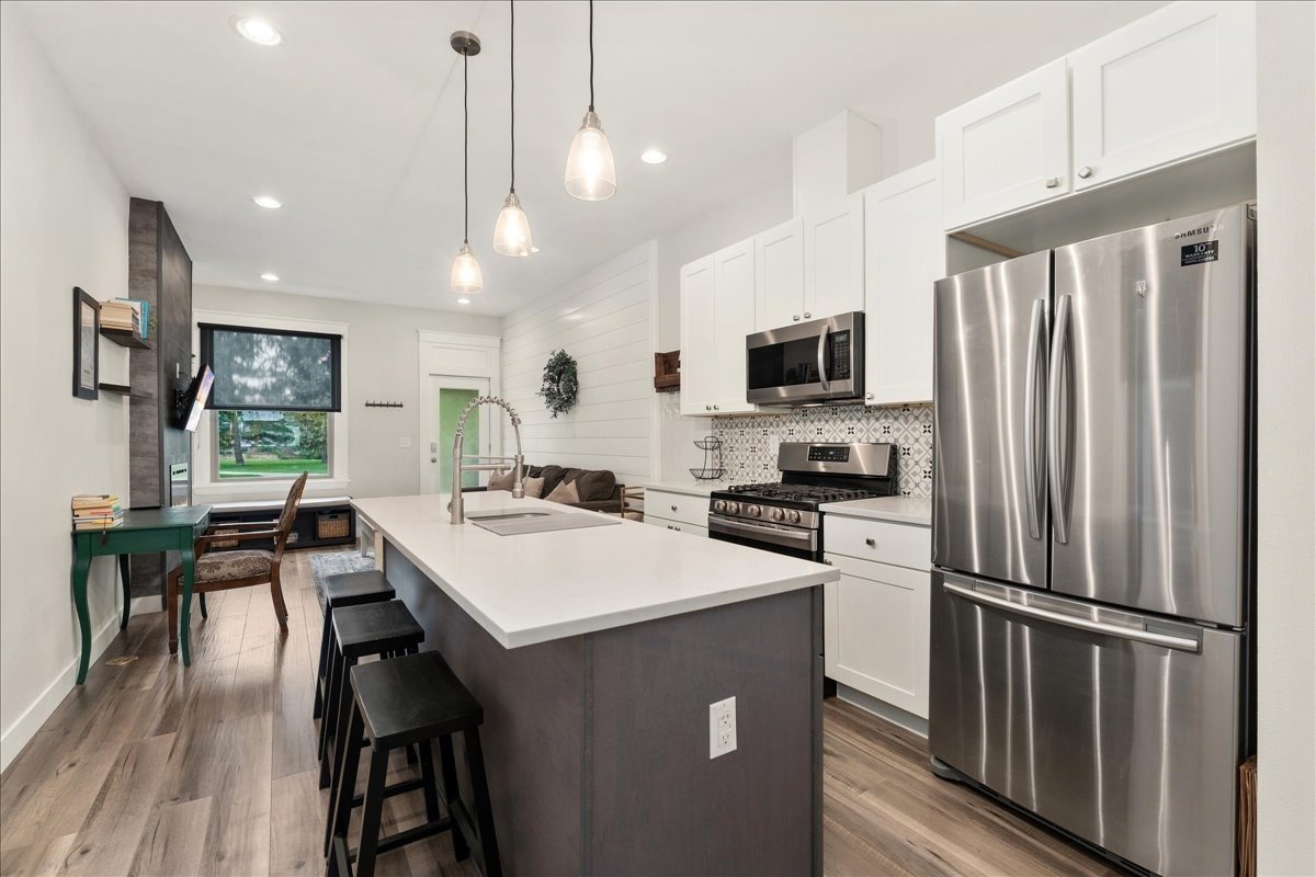 Where Classic Elegance Blends Seamlessly With... Apartments Denver, CO