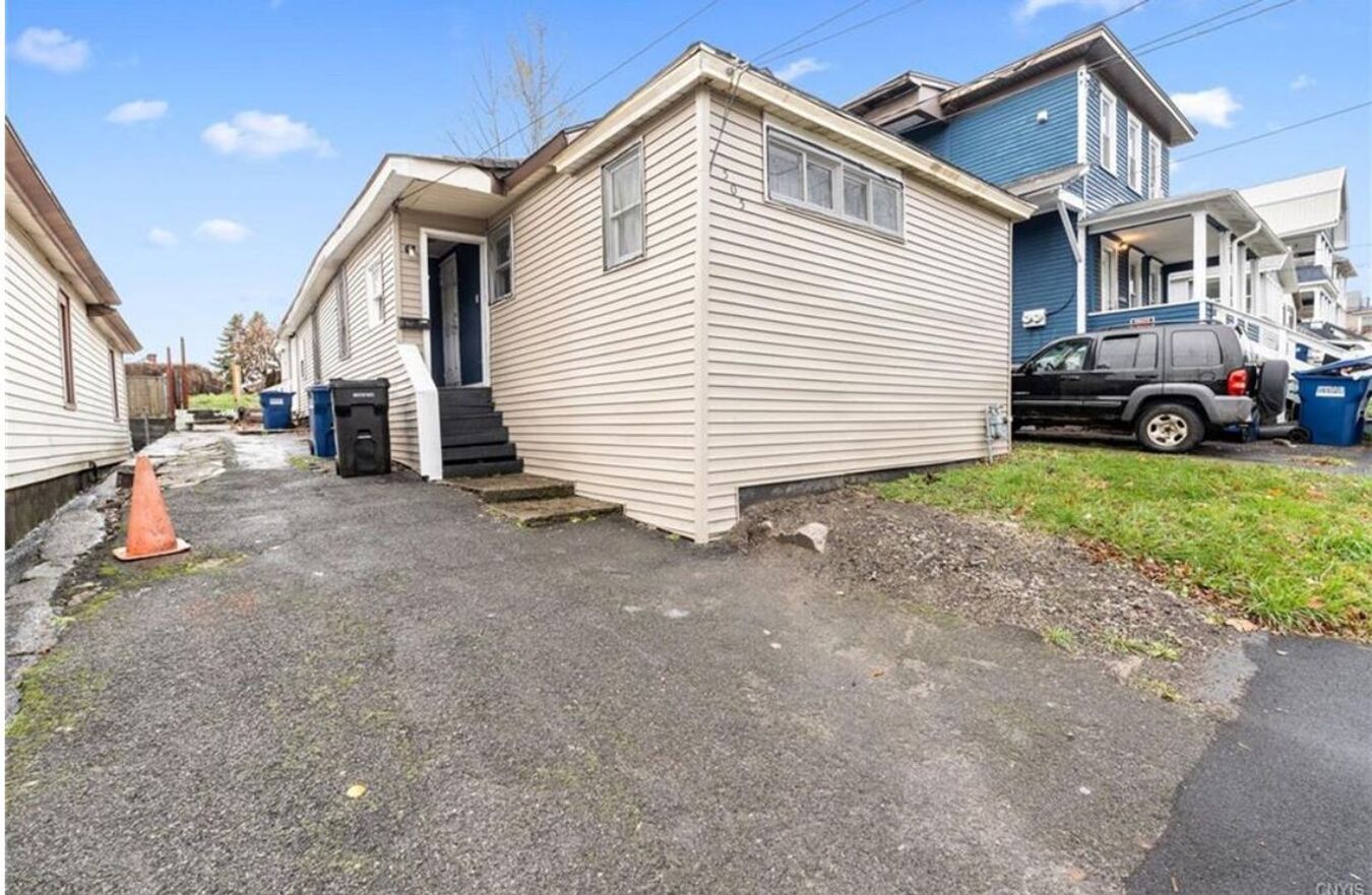 Turnkey Northside Duplex – Fully Renovated With... Apartments Syracuse, NY