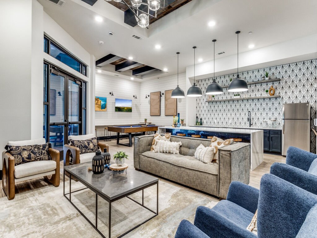 Palladium Crestway Apartments San Antonio, TX | Rentable