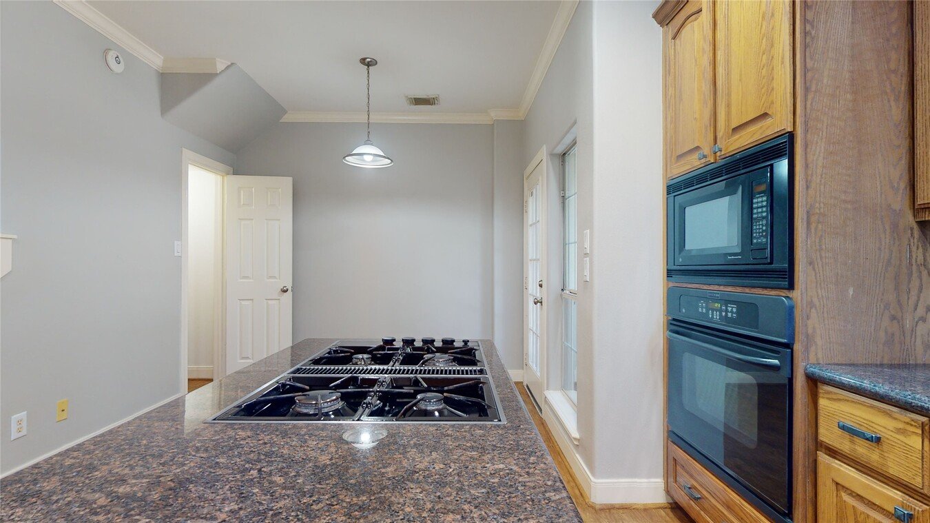 328 Malone St Houston, TX Apartment for Rent | Rentable