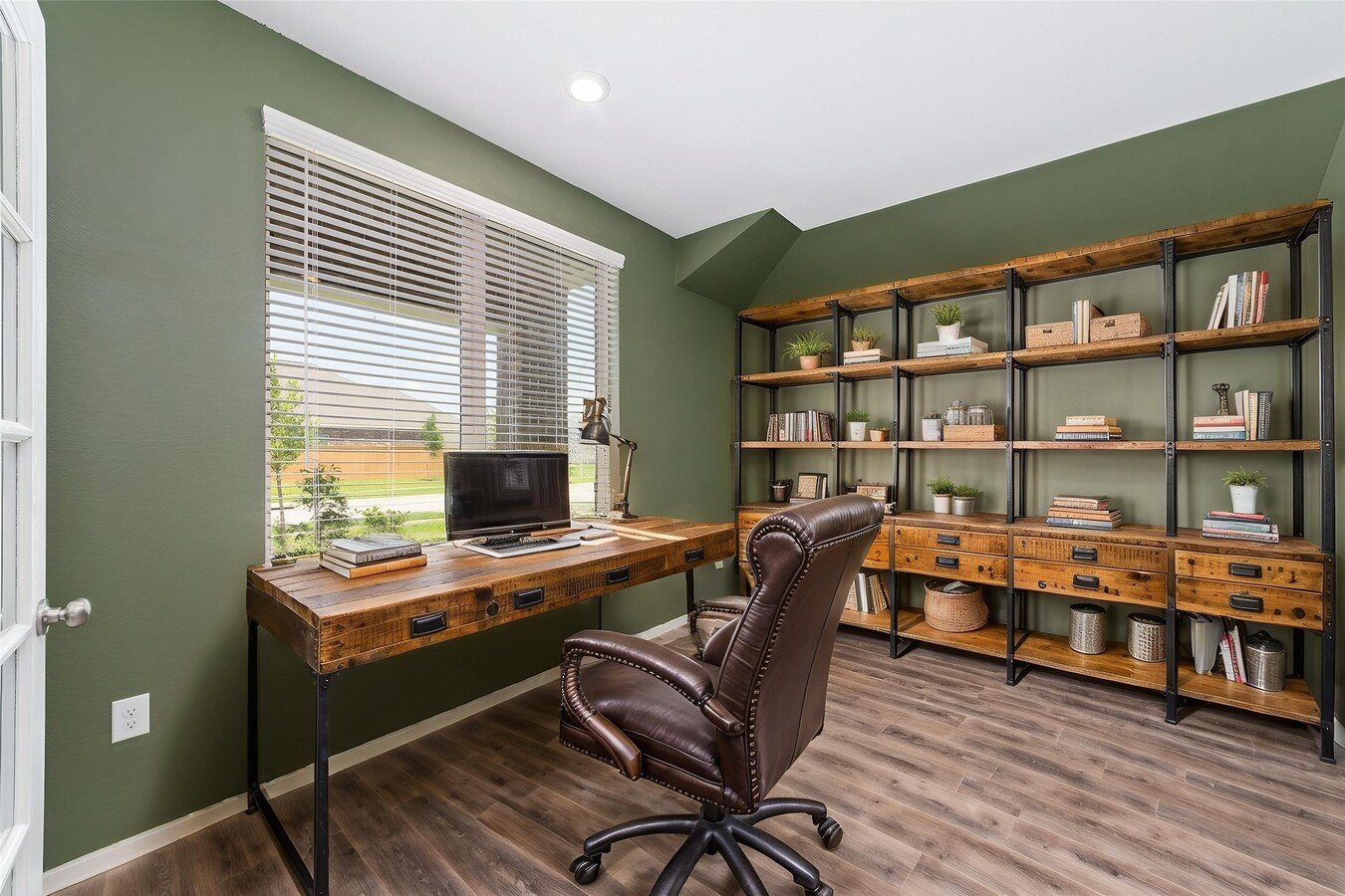 12206 English Mist Dr Houston, TX Apartment for Rent