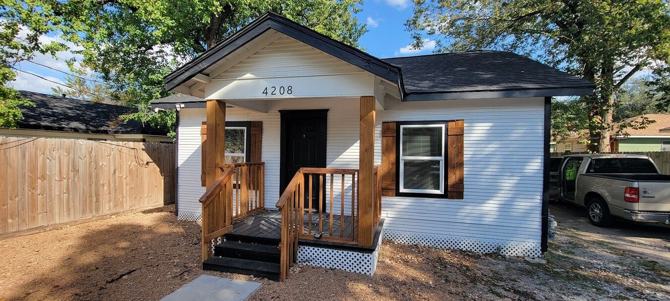 4208 Delhi St Houston, TX Apartment for Rent | Rentable