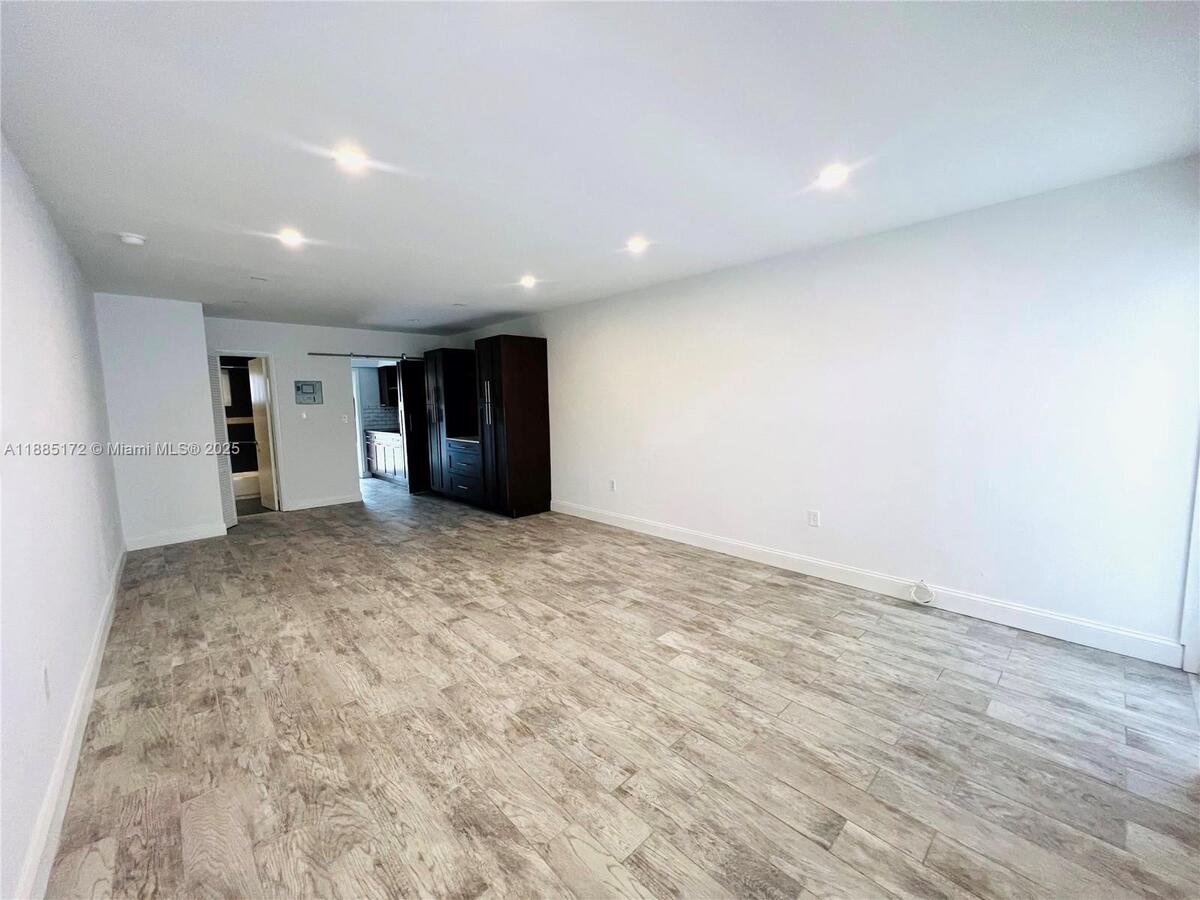 644 Meridian Ave Miami Beach, FL Apartment for Rent