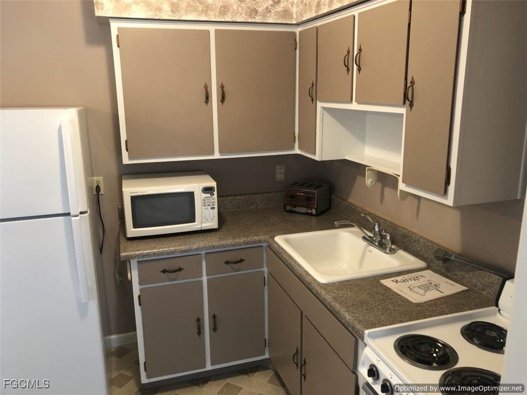 1119 Wesley St Lehigh Acres, FL Apartment for Rent | Rentable