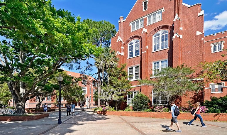 West 20 Apartments