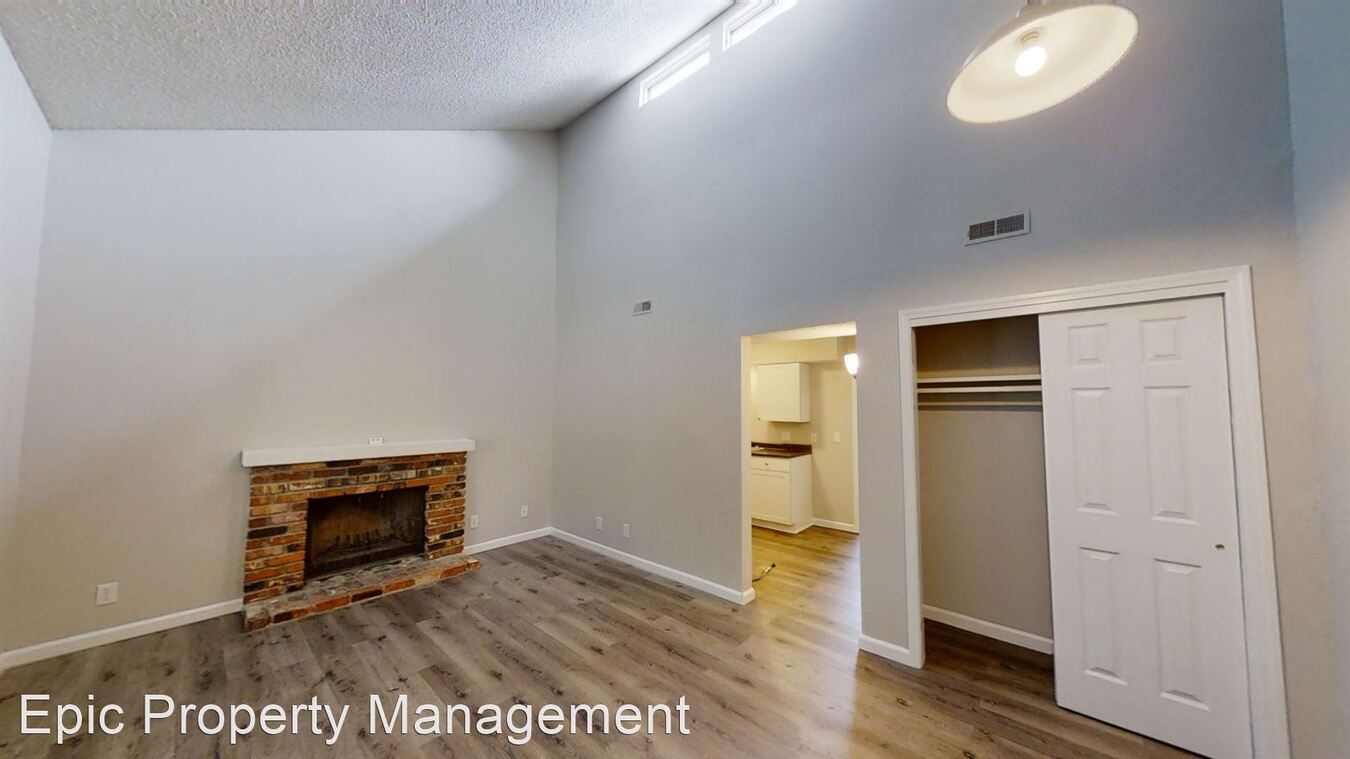 Harrison Street Apartments - 1307 SW Harrison St Topeka, KS