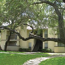 Landera Apartments - 13400 Blanco Road San Antonio, TX