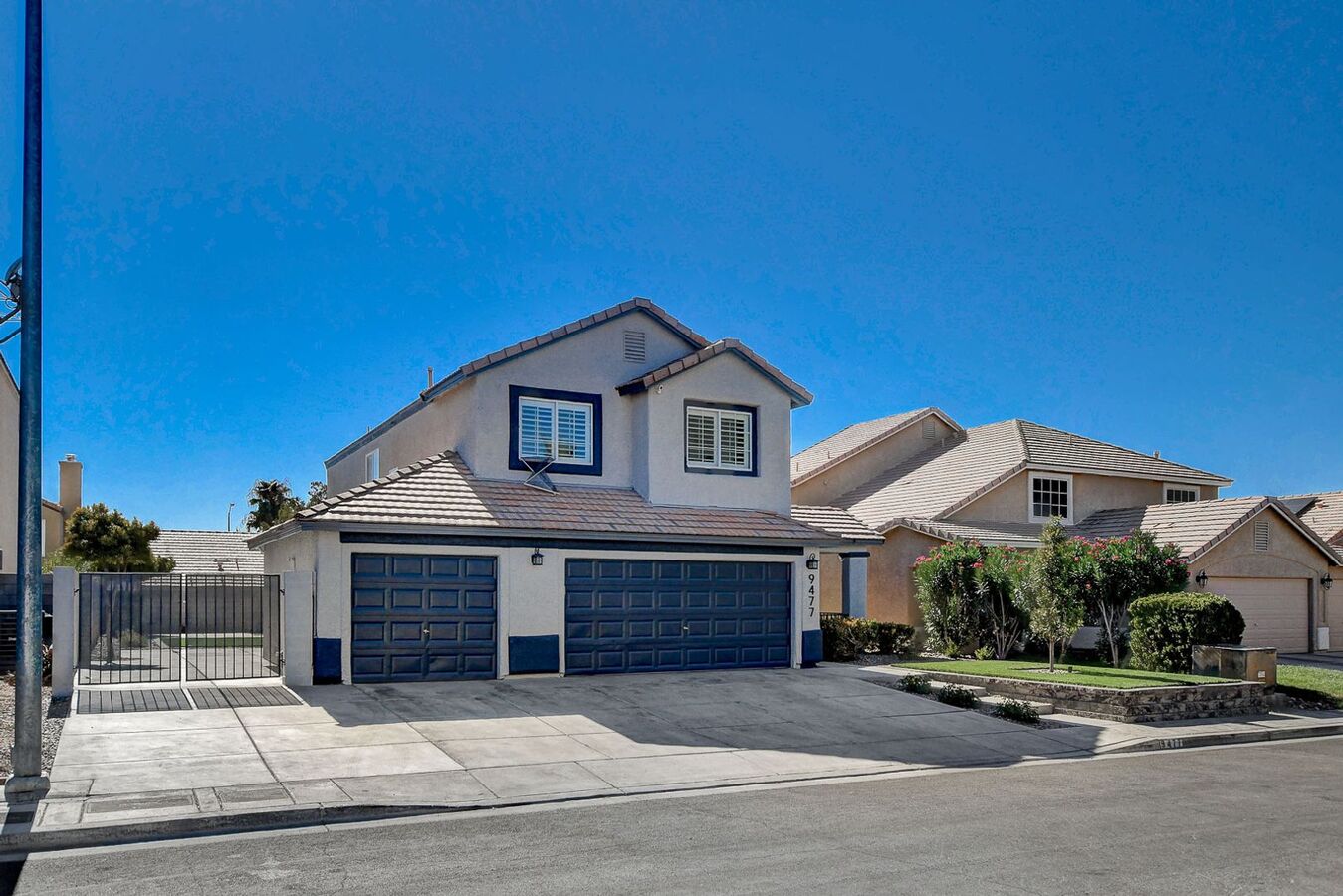 Stunning Silverado Ranch Home With Rv Parking Apartments Las Vegas, NV