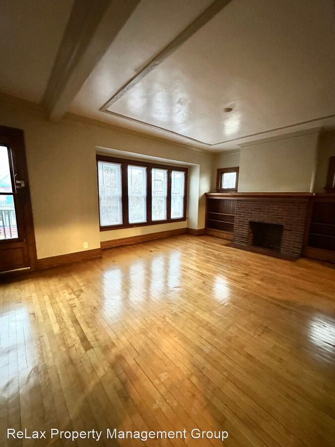 2635 N 40Th St Milwaukee, WI Apartment for Rent | Rentable