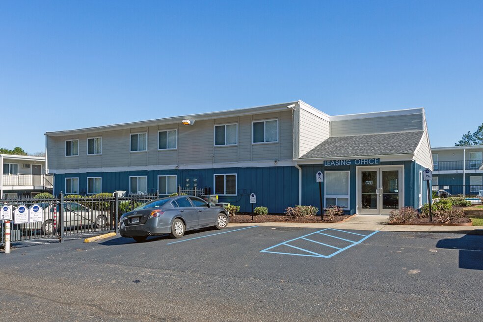 Linx Plaza Apartments Mobile, AL