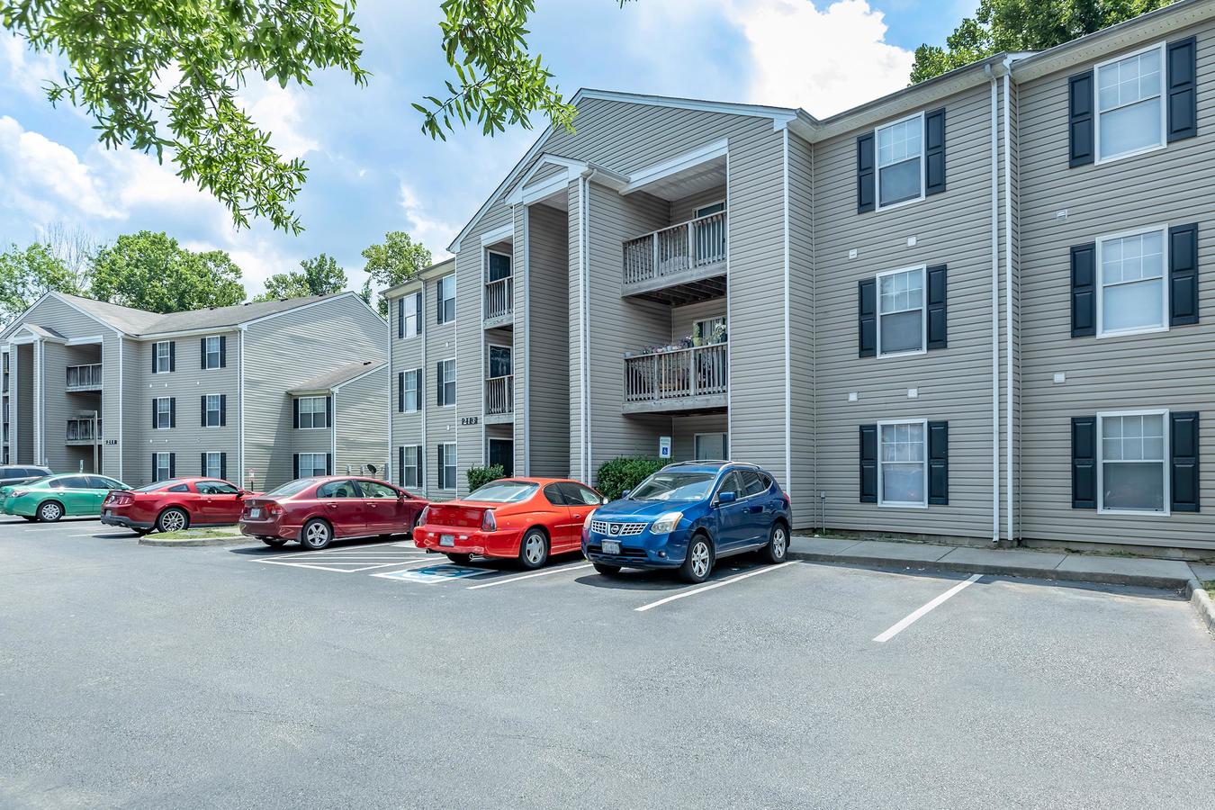 Mattox Landing Apartments Colonial Heights, VA | Rentable