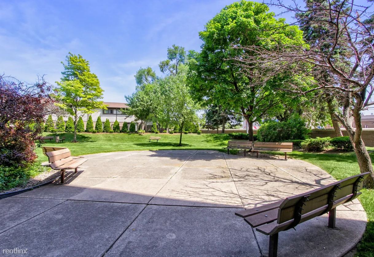 Hazelcrest Place Apartments & Townhomes Hazel Park, MI