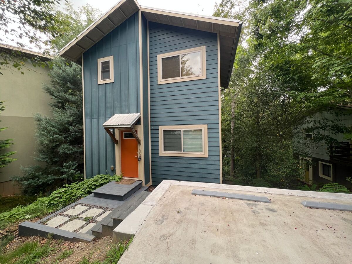 West Avl Home! Apartments - 103 Deaver St Asheville, NC