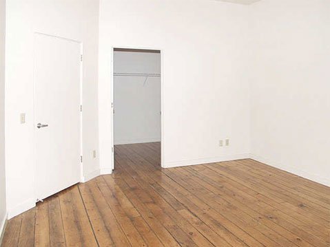 Arcade Apartments - 424 Lake Ave Racine, WI | Rentable