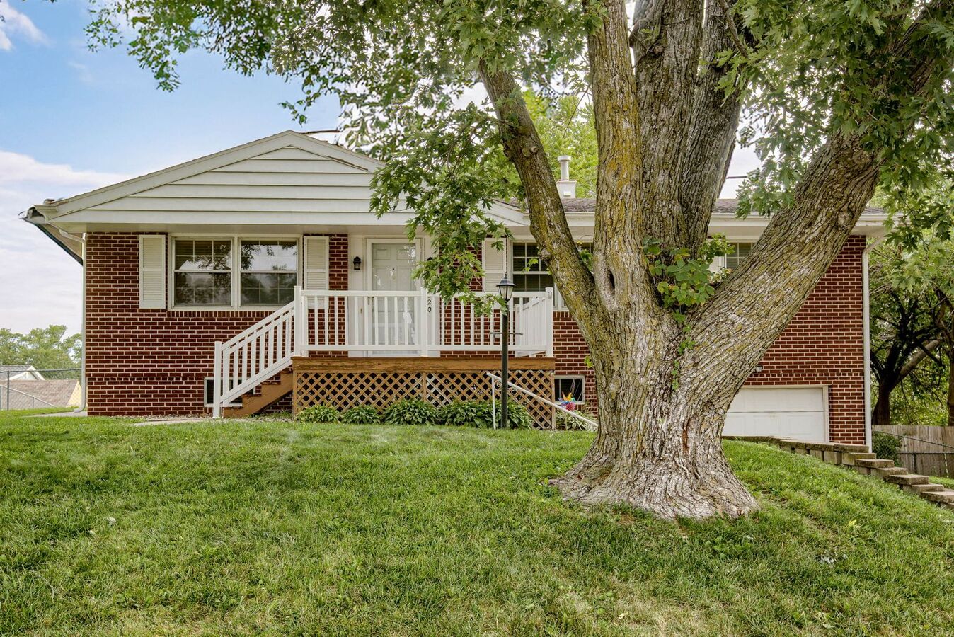 3-bedroom Brick Ranch With Fenced Yard &... Apartments Omaha, NE