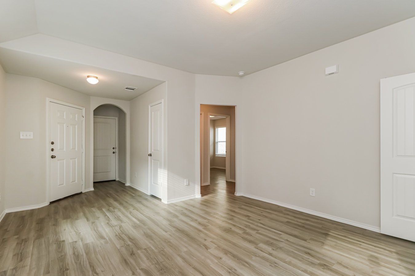 Green Lake Meadow - 10451 Green Branch, San... Apartments San Antonio, TX