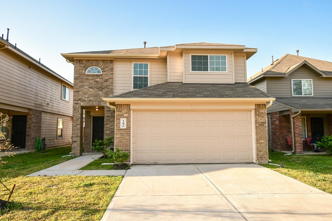 Bavaria - 12046 Pia Dr, Houston, Tx, 77044 Apartments Houston, TX