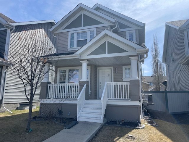 4bd, 35bath- Lake Summerside Apartments Edmonton, AB