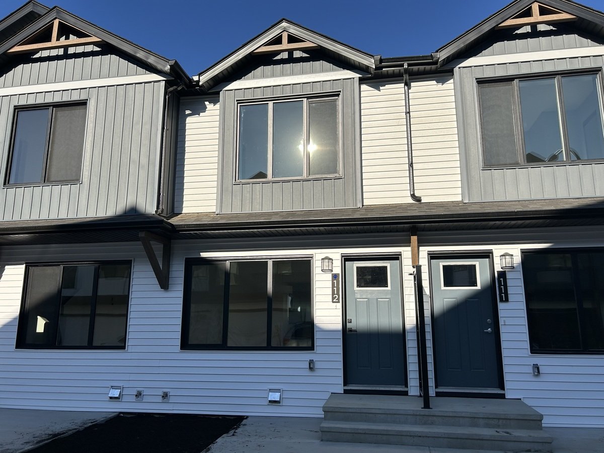 112-1025 Prom Secord Nw Edmonton, AB House for Rent