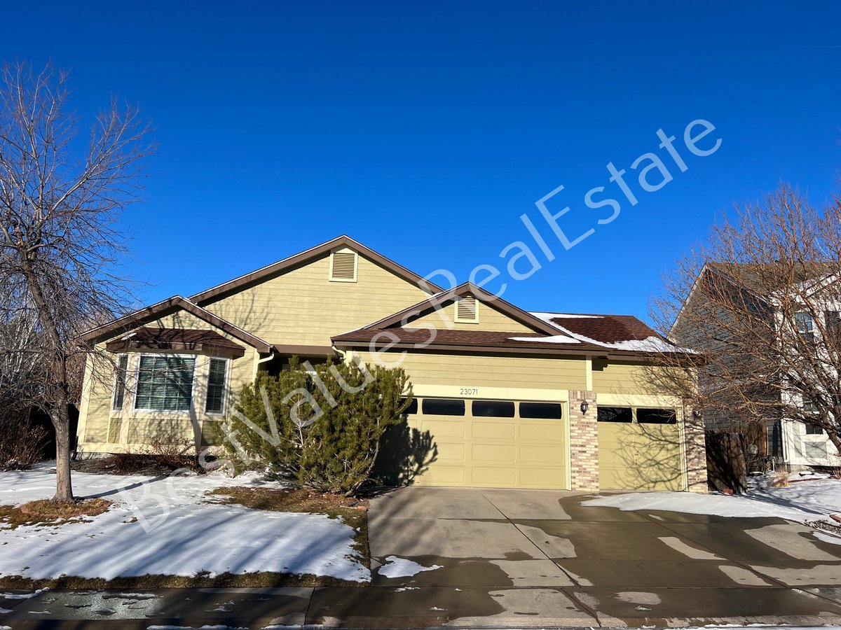 23071 E Alamo Pl Aurora, CO House for Rent | Rentable