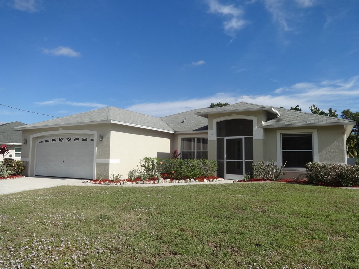 Cape Coral Pool Home With City Water And Sewer Apartments Cape Coral, FL