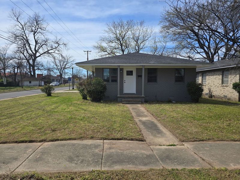 Beautifully Updated 3 Bedroom 15 Bathroom Home Apartments N Little Rock, AR