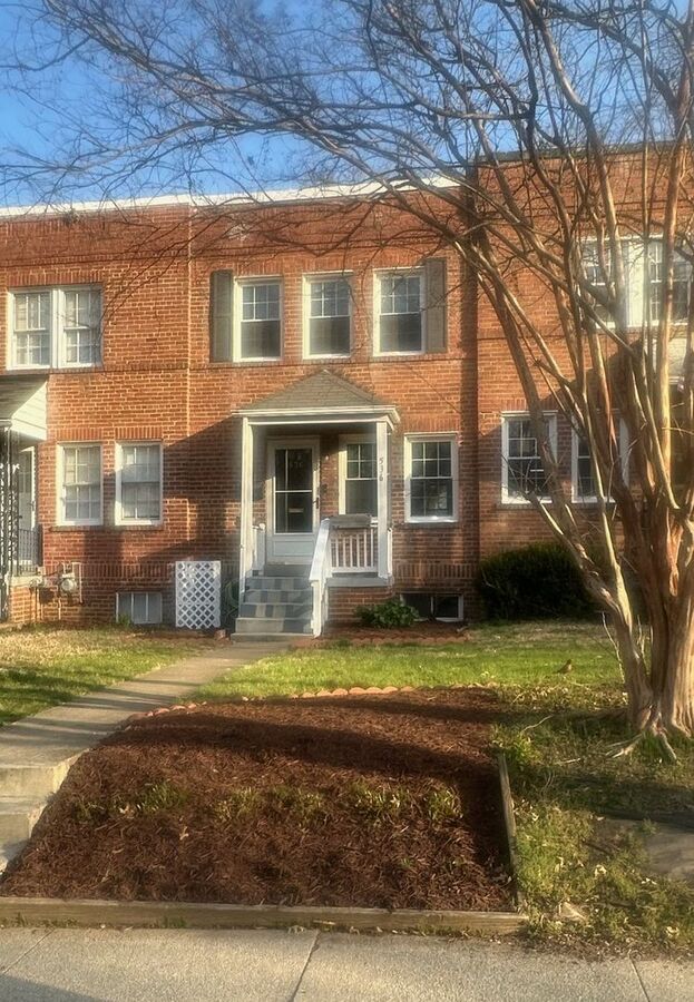 Alexandria/del Ray - 536 E Nelson Avenue -... Apartments Alexandria, VA