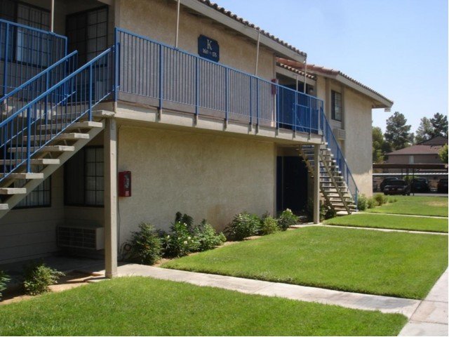 Cameron Apartments - 4600 W Sirius Ave Las Vegas, NV