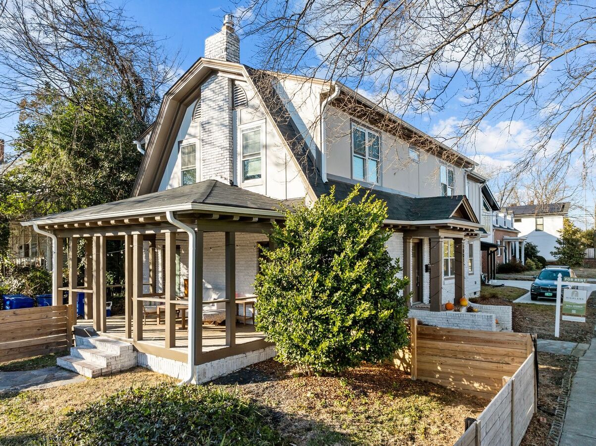 Stunning Fully Renovated 5-bedroom Home In... Apartments Durham, NC