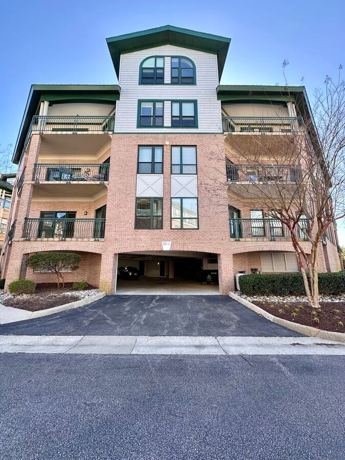 Bayfront 3-bedroom, 2-bathroom Condo! Apartments Virginia Beach, VA