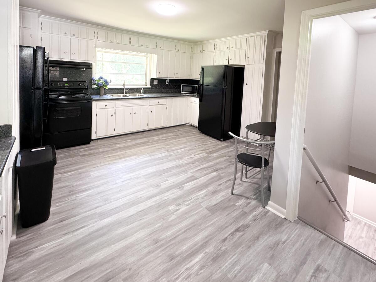 Lenardo Dr SW Atlanta, GA Apartment for Rent | Rentable