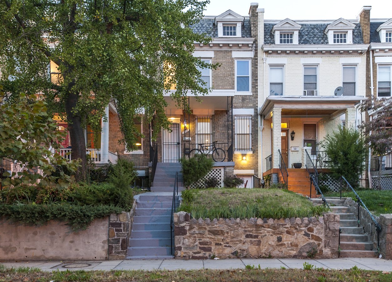Columbia Heights Home With Parking Apartments Washington, DC