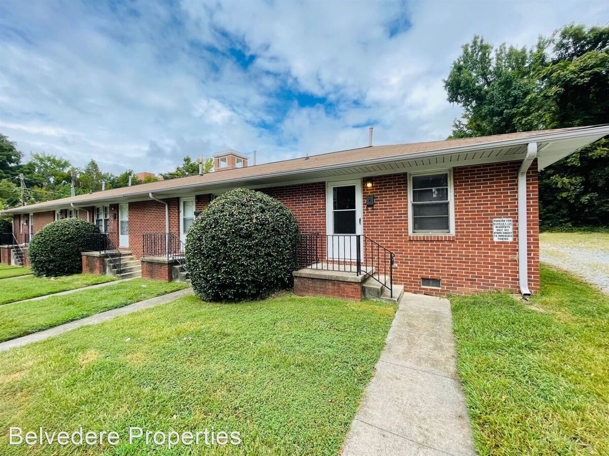 Barbara Lee Apartments - 217 Mciver St Greensboro, NC